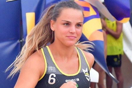 La rinconera Amanda Guerrero, subcampeona de España de Balonmano Playa